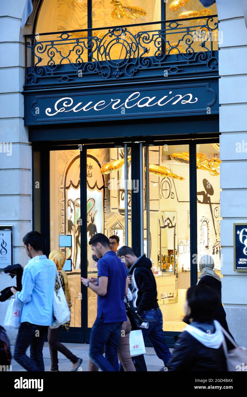 Guerlain shop paris hi-res stock photography and images - Alamy