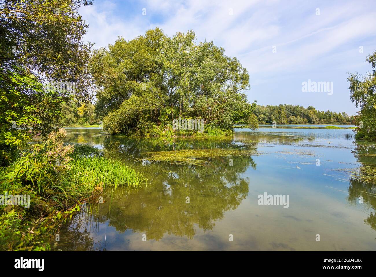 Isar cycle hi-res stock photography and images - Alamy
