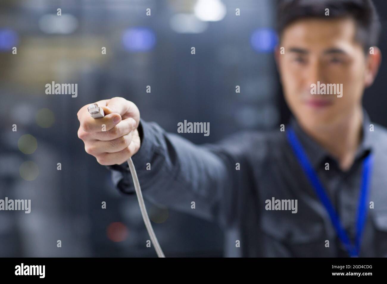 Human hand holding usb cable hi-res stock photography and images - Alamy