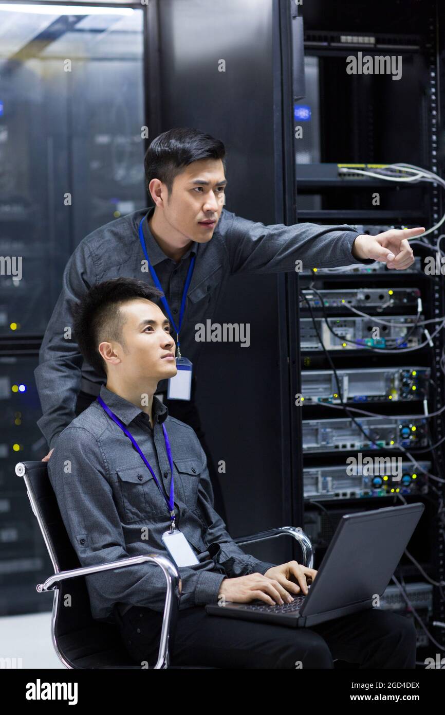 Computer guidance system hi-res stock photography and images - Alamy