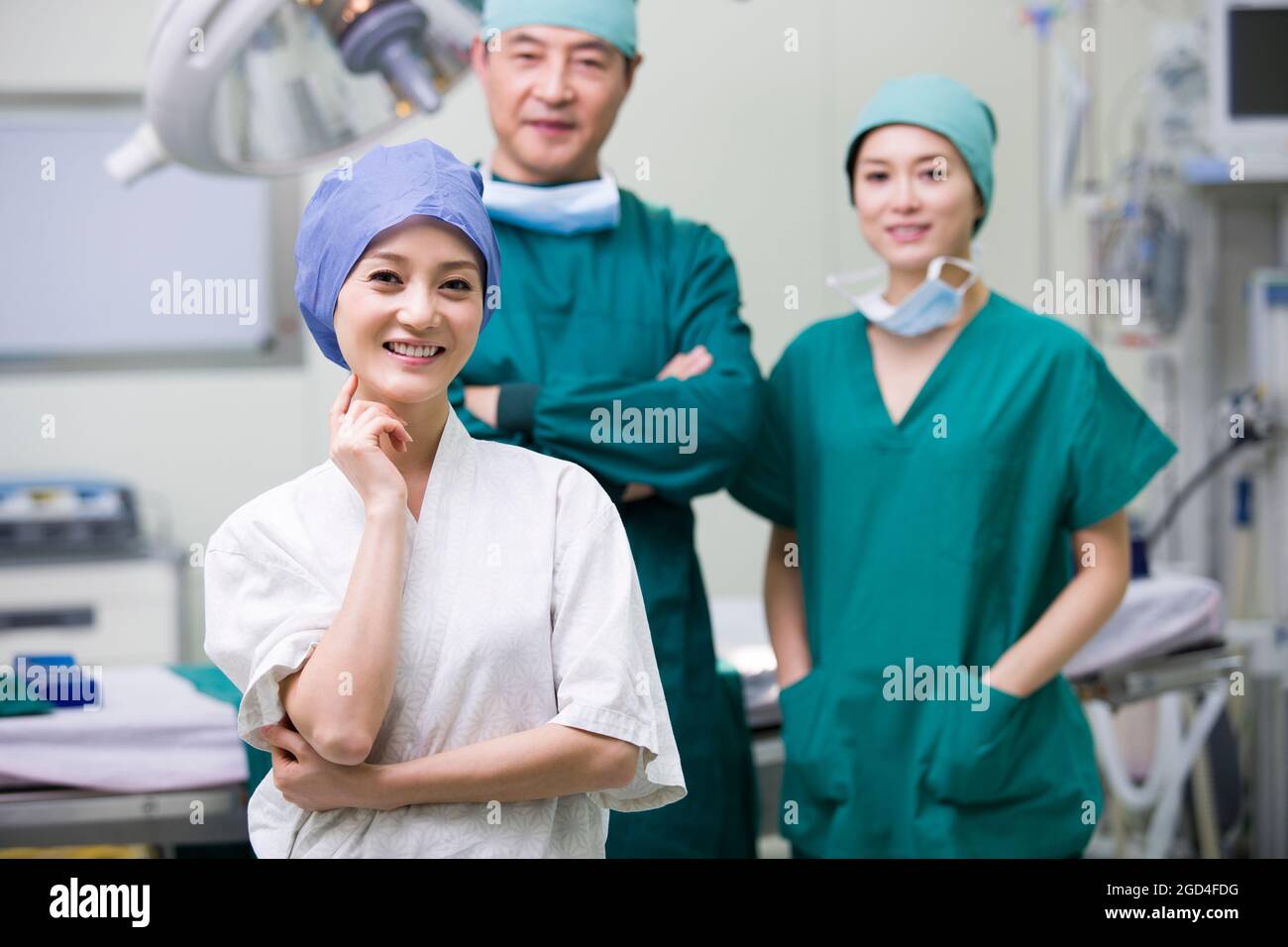 Plastic surgeons hi-res stock photography and images - Alamy