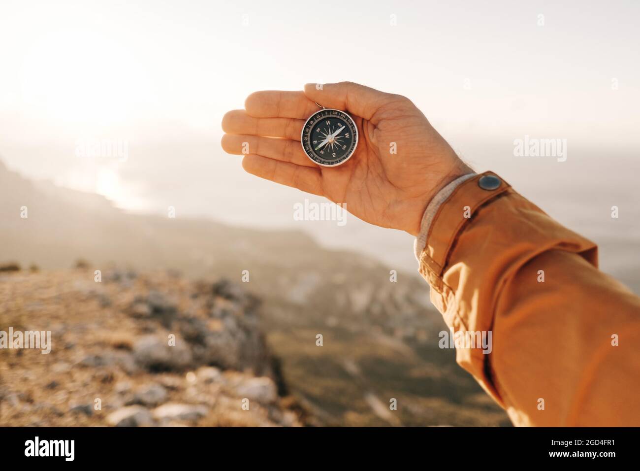 Sun compass hi-res stock photography and images - Alamy