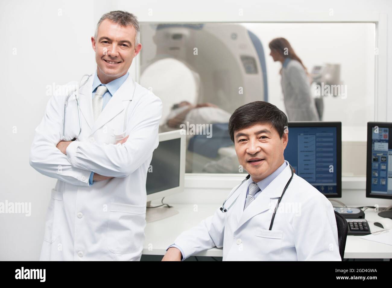 Doctors at work Stock Photo - Alamy