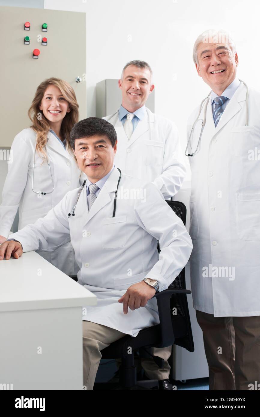 Doctors at work Stock Photo - Alamy