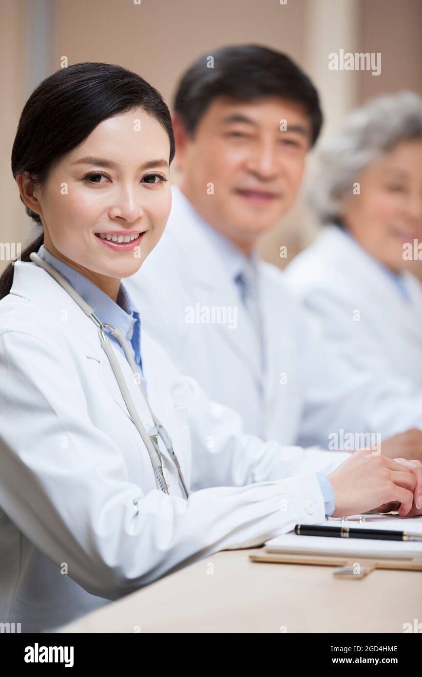 Medical experts holding a meeting Stock Photo - Alamy