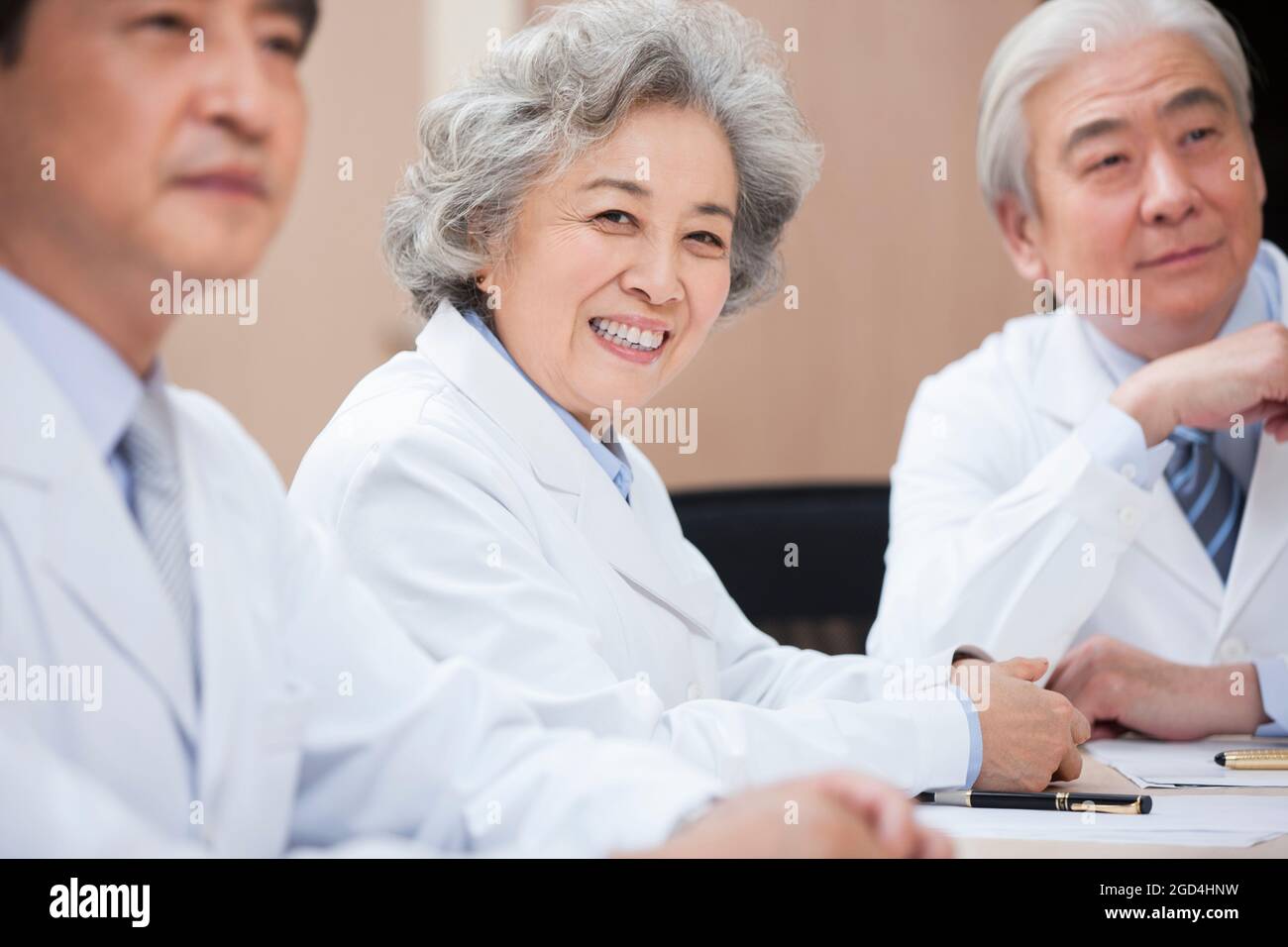 Medical experts holding a meeting Stock Photo - Alamy