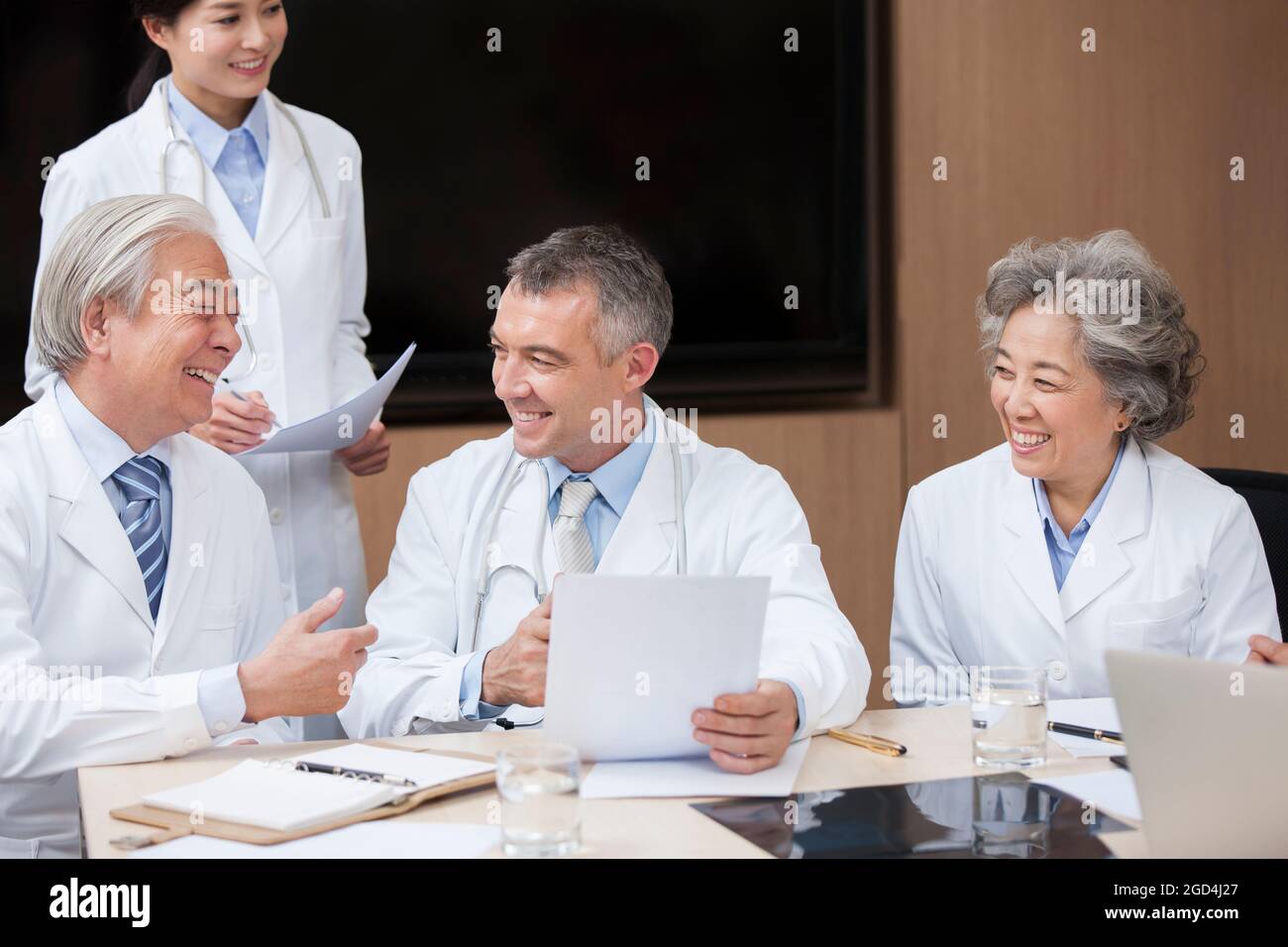 Medical experts holding a meeting Stock Photo - Alamy
