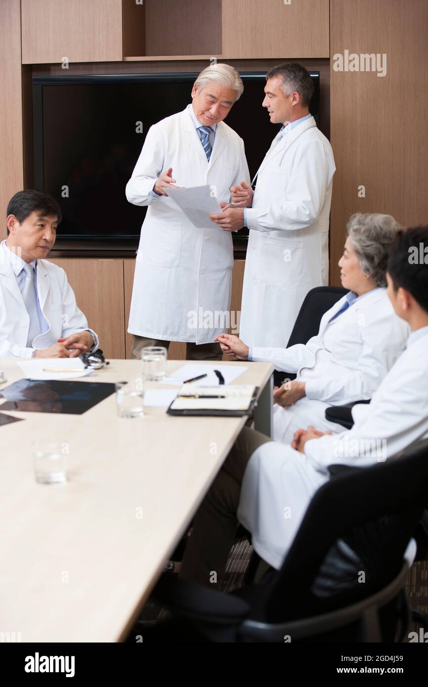 54 x 40 hi-res stock photography and images - Alamy