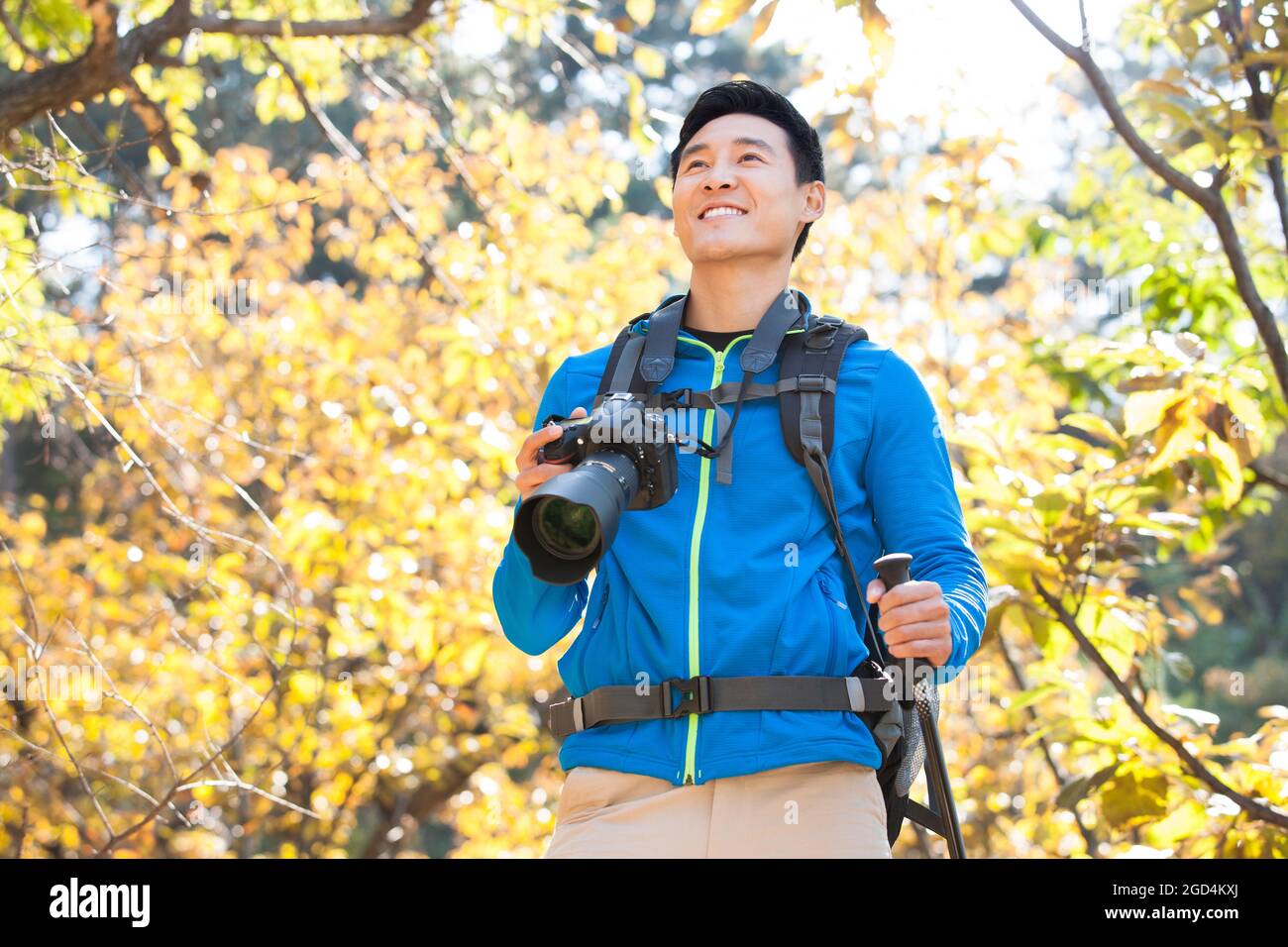 Male hiker china hi-res stock photography and images - Alamy