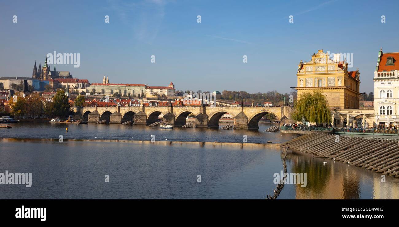 geography / travel, Czechia, Bohemia, Prague, Prague Castle, Charles ...