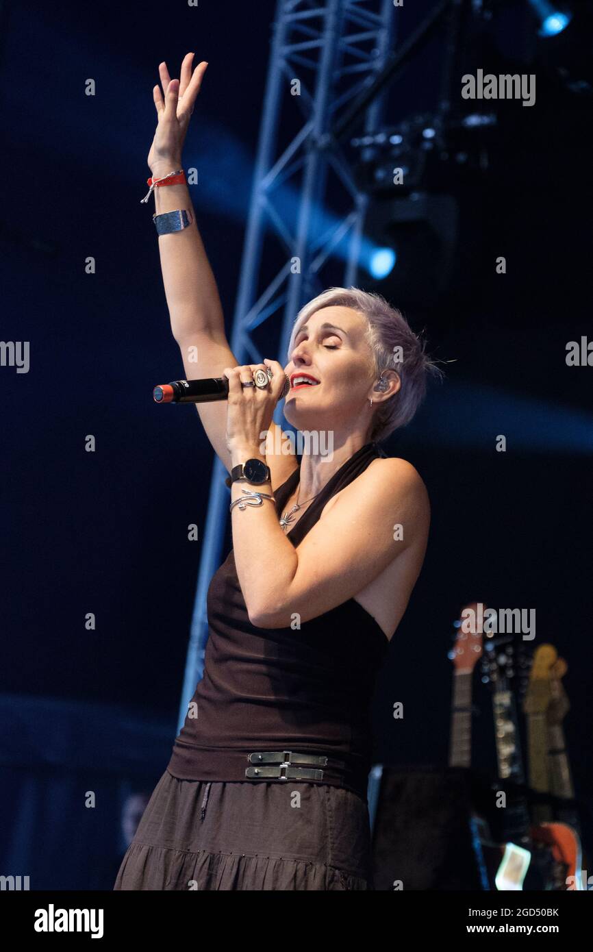 Alison wheeler hi-res stock photography and images - Alamy