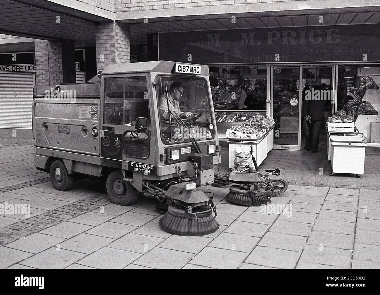 Street cleaner Nottingham 1987 Stock Photo - Alamy