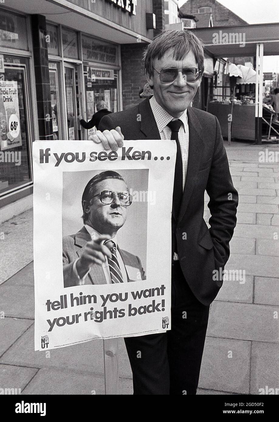 Kenneth baker hi-res stock photography and images - Alamy