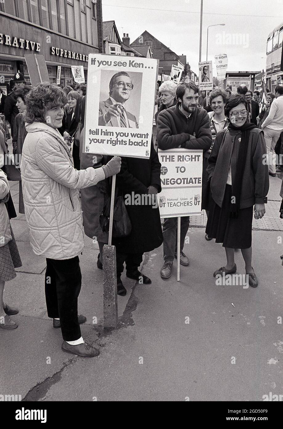 Kenneth baker hi-res stock photography and images - Alamy