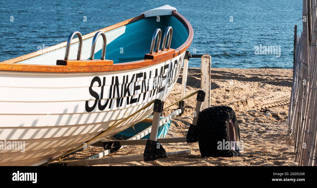Lifeguard row boat beach hi-res stock photography and images - Alamy