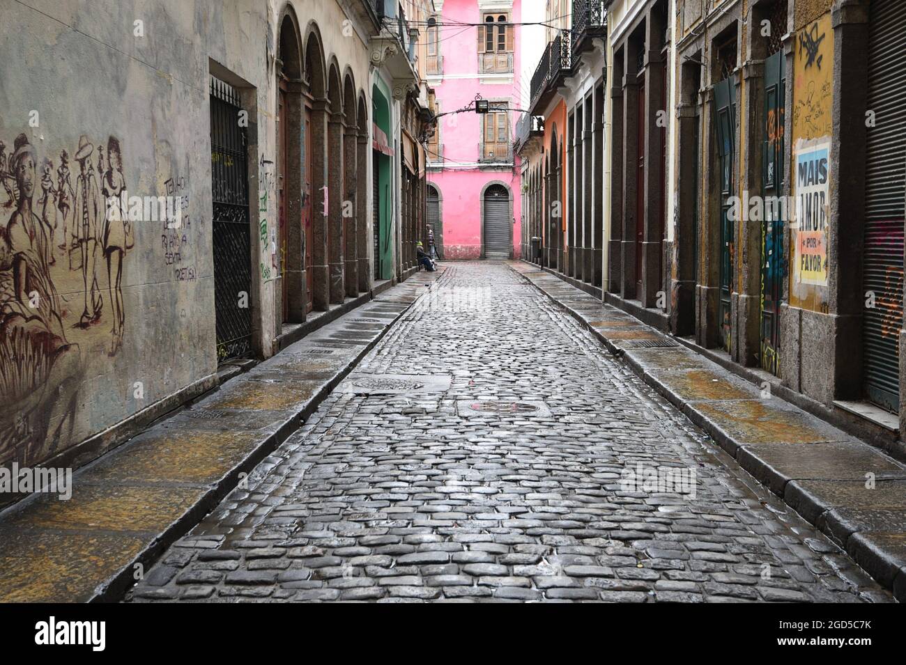 Old Colonial buildings on the cobblestone streets of Rio de Janeiro in ...