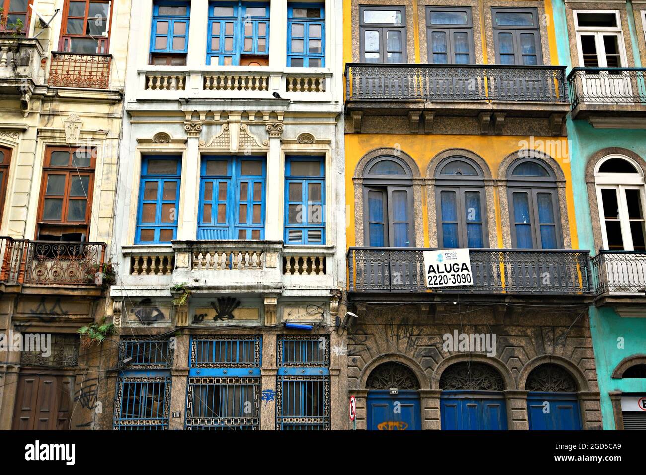 Old Colonial buildings facade in the Rio de Janeiro downtown area ...