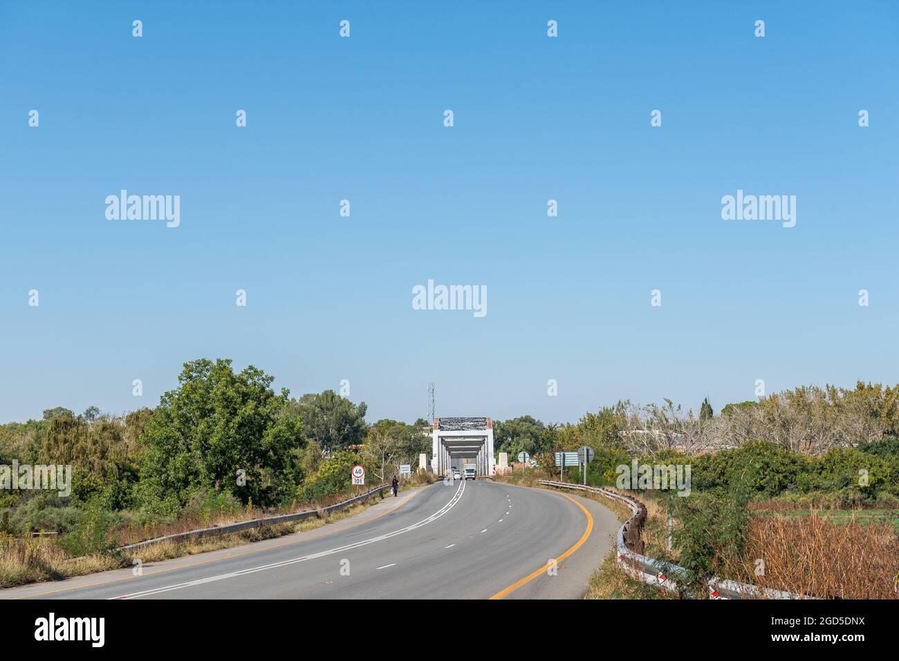 The historic road bridge over the Orange River at Aliwal North ...