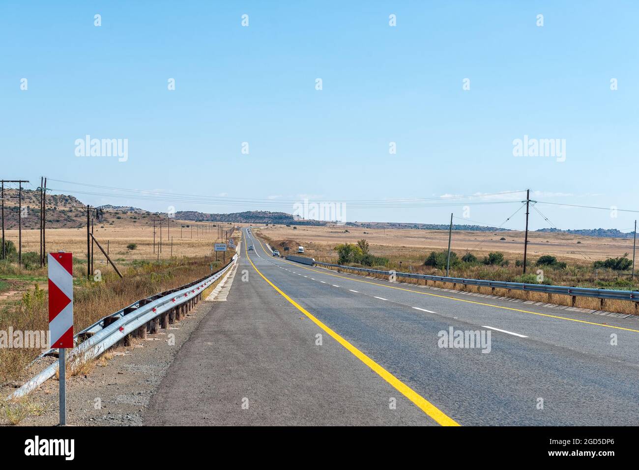 Road N6 crossing the Caledon River between Rouxville and Smithfield in ...