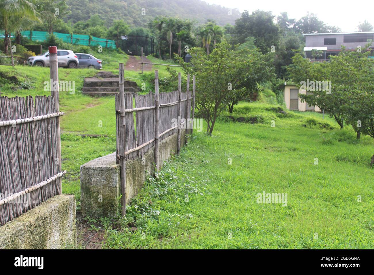 Compound wall hi-res stock photography and images - Alamy