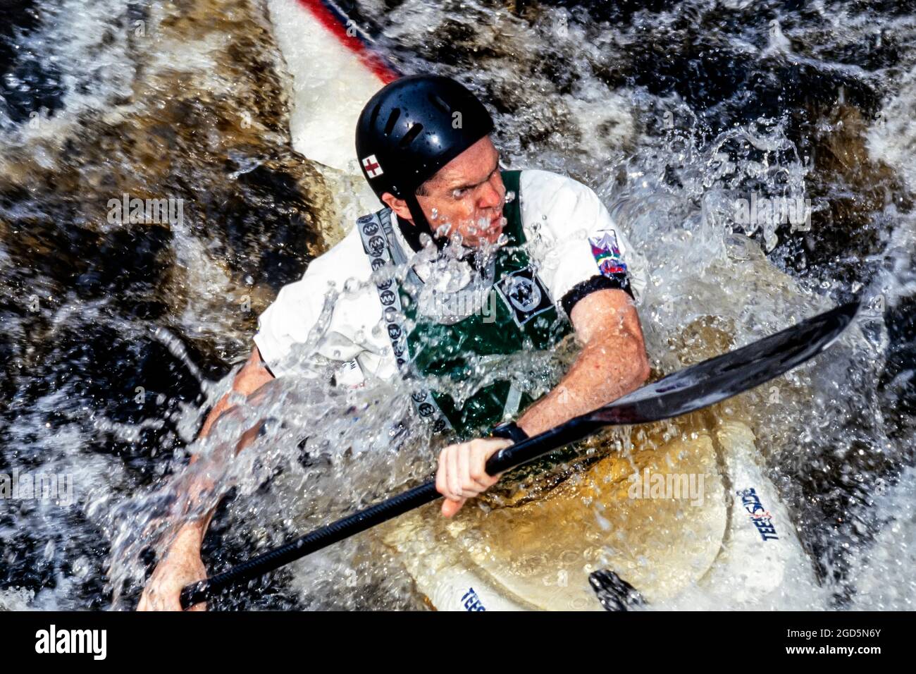 Whitewater rafting at Tees Barrage International White Water Centre ...