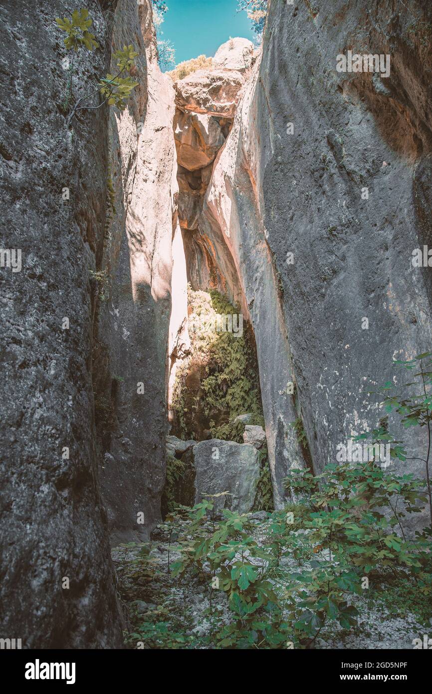 Structure cave wall texture hi-res stock photography and images - Alamy
