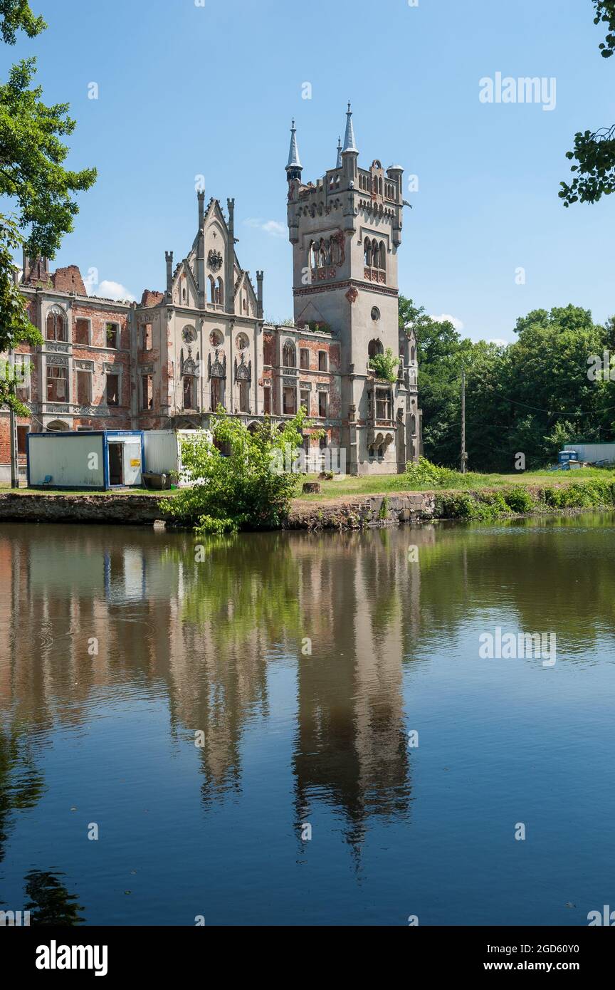 Koppitz castle hi-res stock photography and images - Alamy