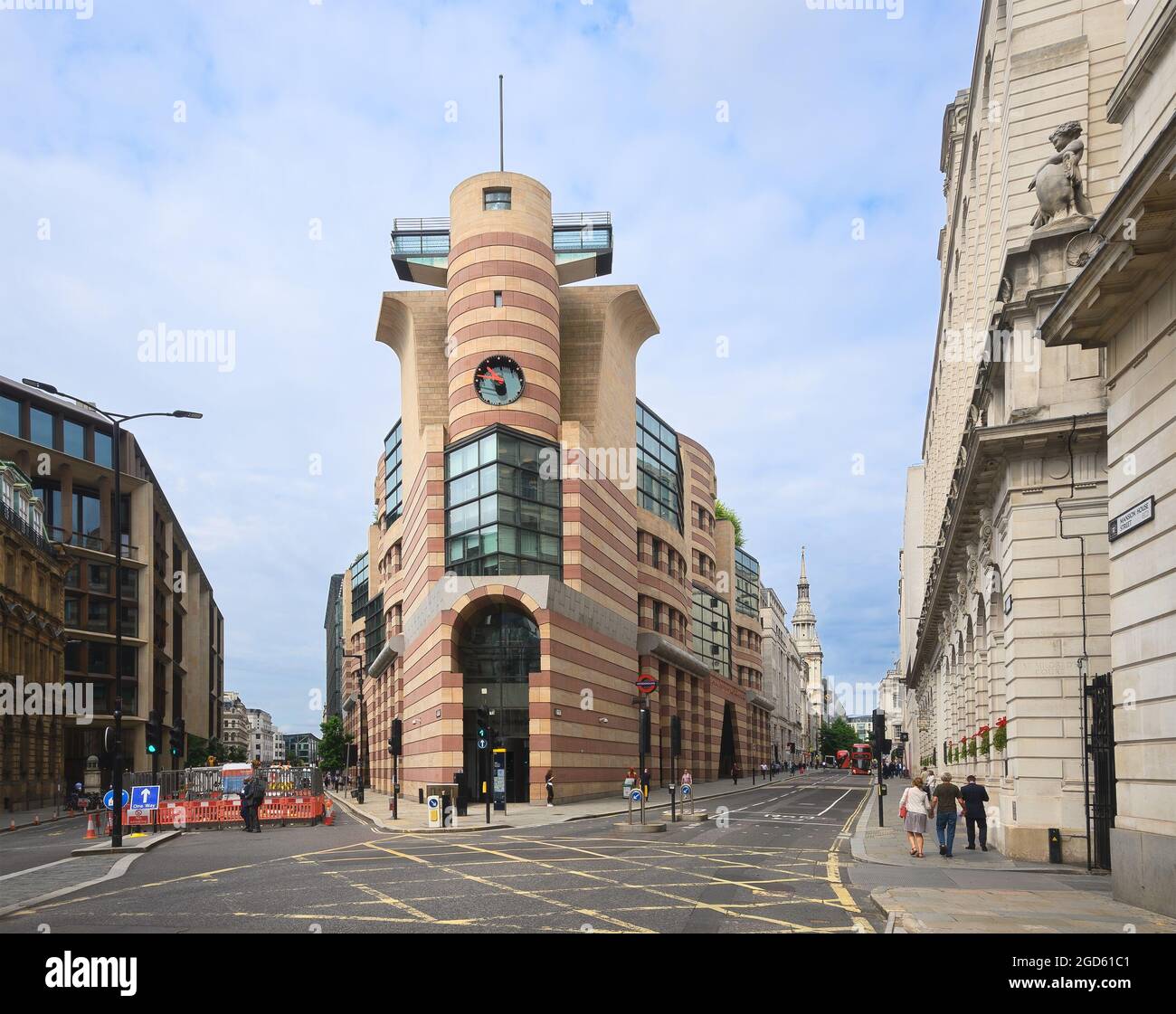 London, England, UK - No 1 Poultry office building by Stirling ...