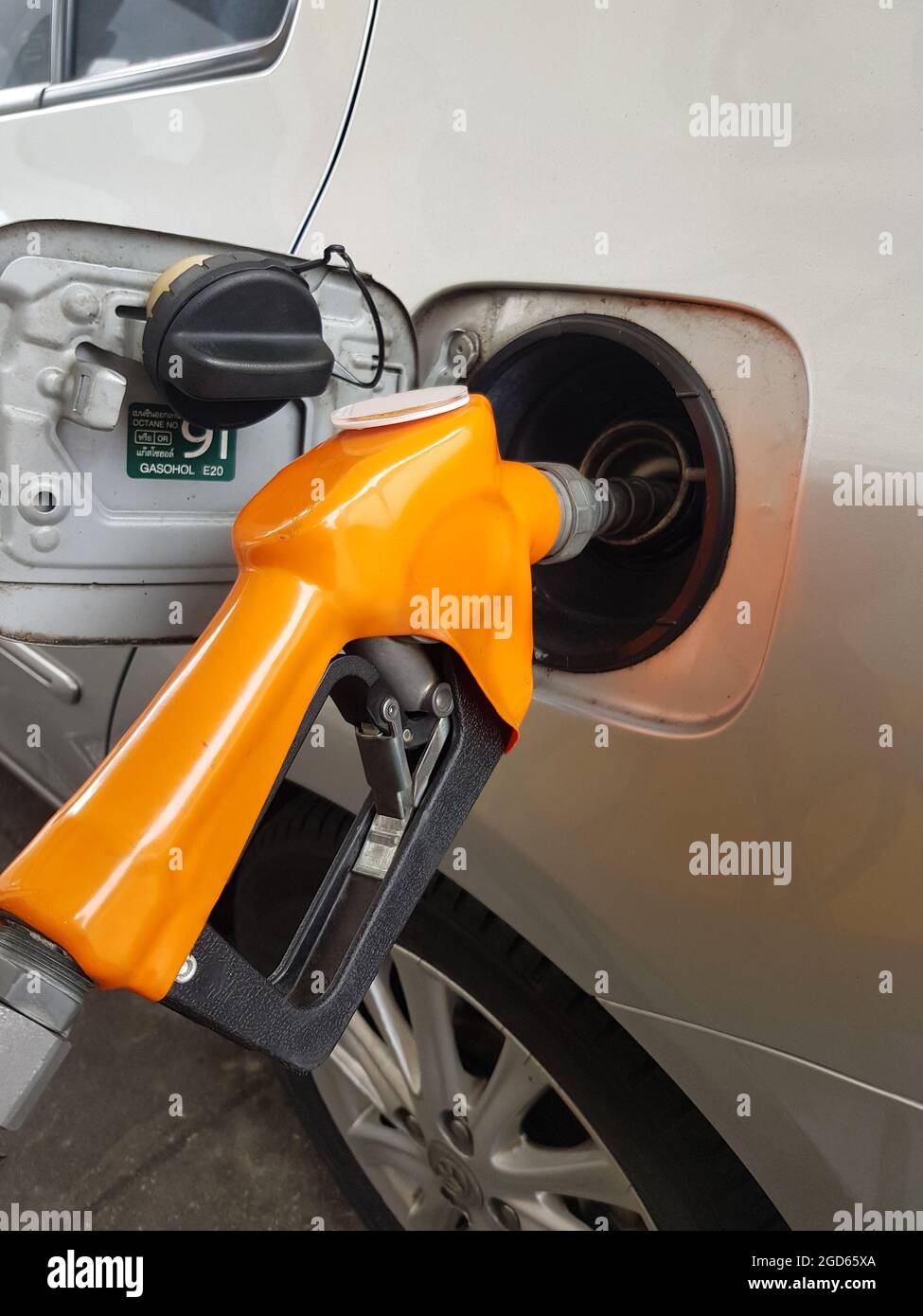 Orange gas hi-res stock photography and images - Alamy
