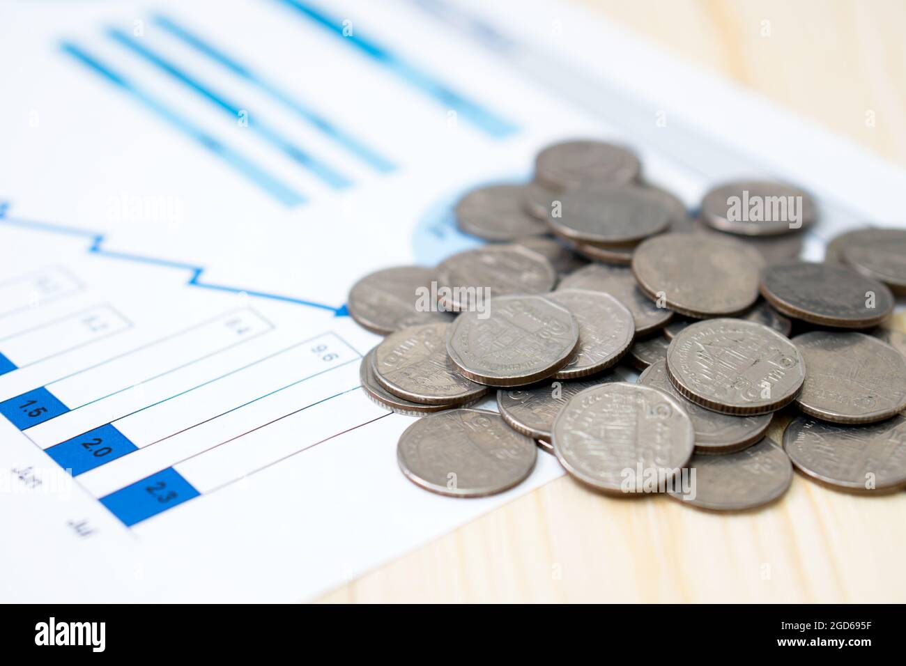 Coins, Savings, Chart Analyze Stock Photo - Alamy