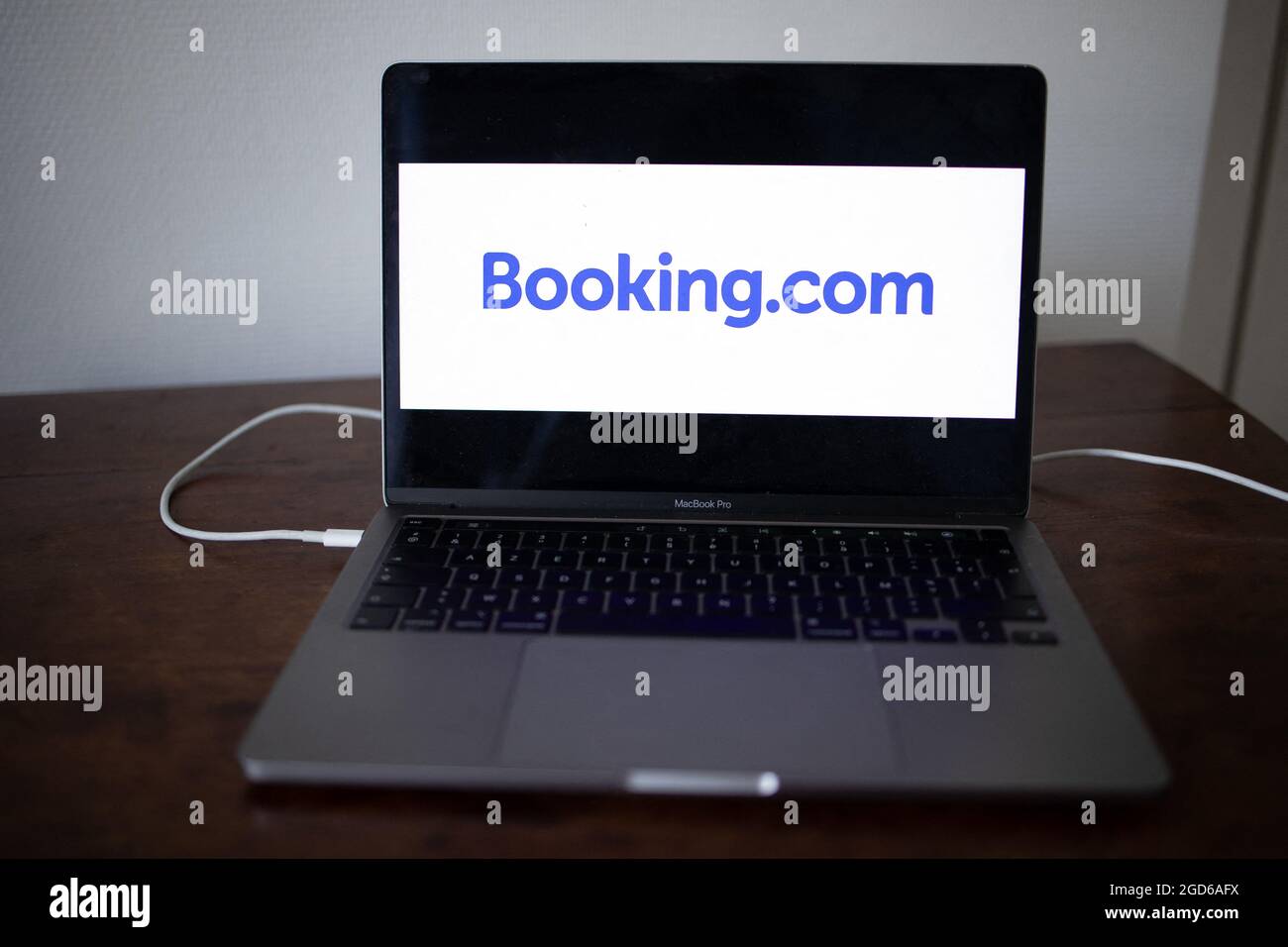 Illustration of the logo of the online reservation platform Booking.com ...