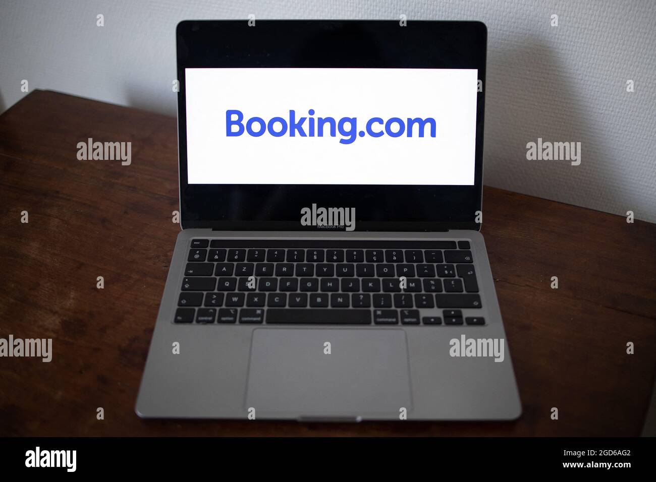 Illustration of the logo of the online reservation platform Booking.com ...