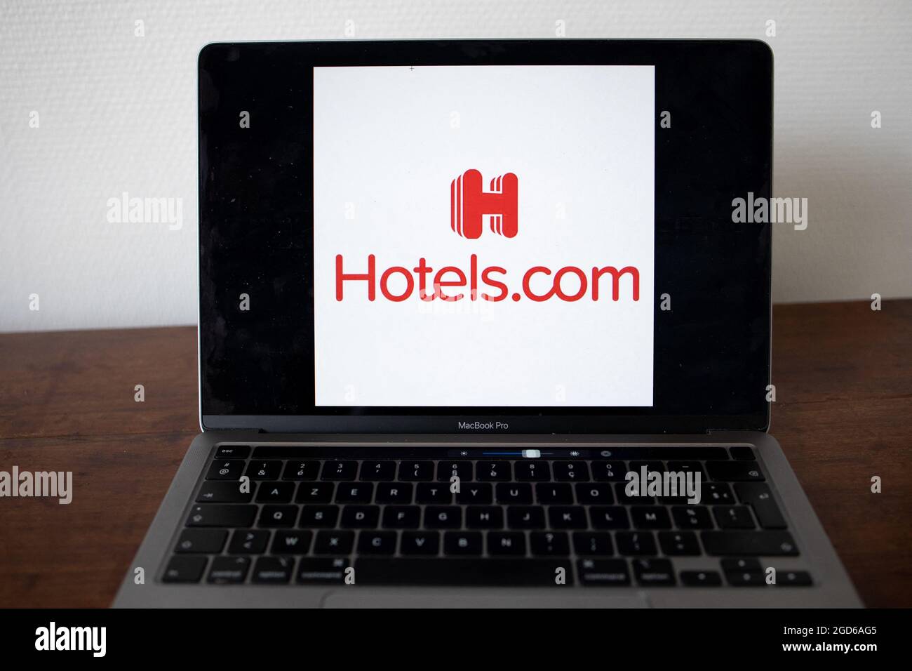 Illustration of the logo of the online reservation platform Hotels.com ...