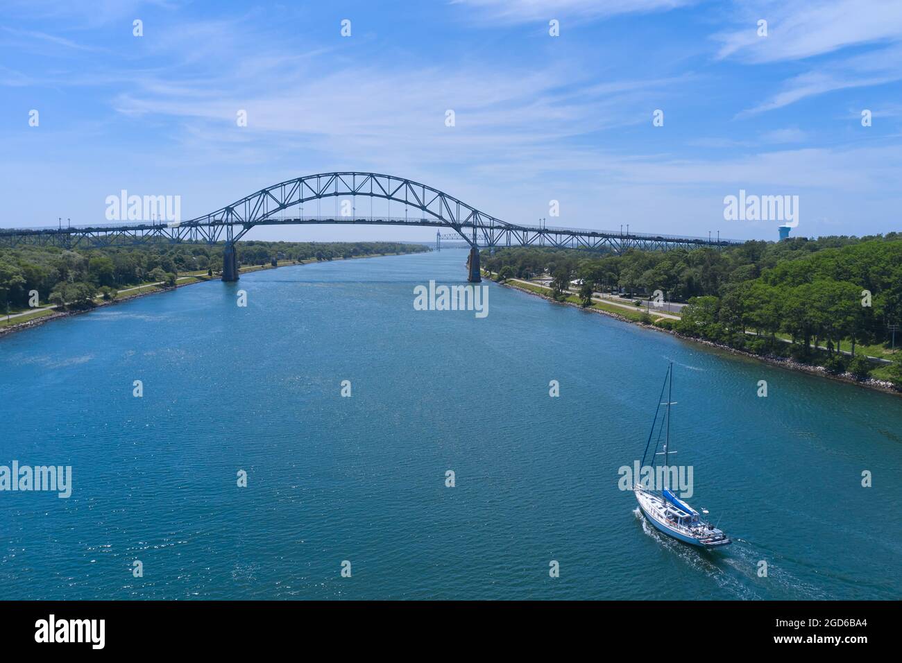 Aerial view yacht sailing hi-res stock photography and images - Alamy