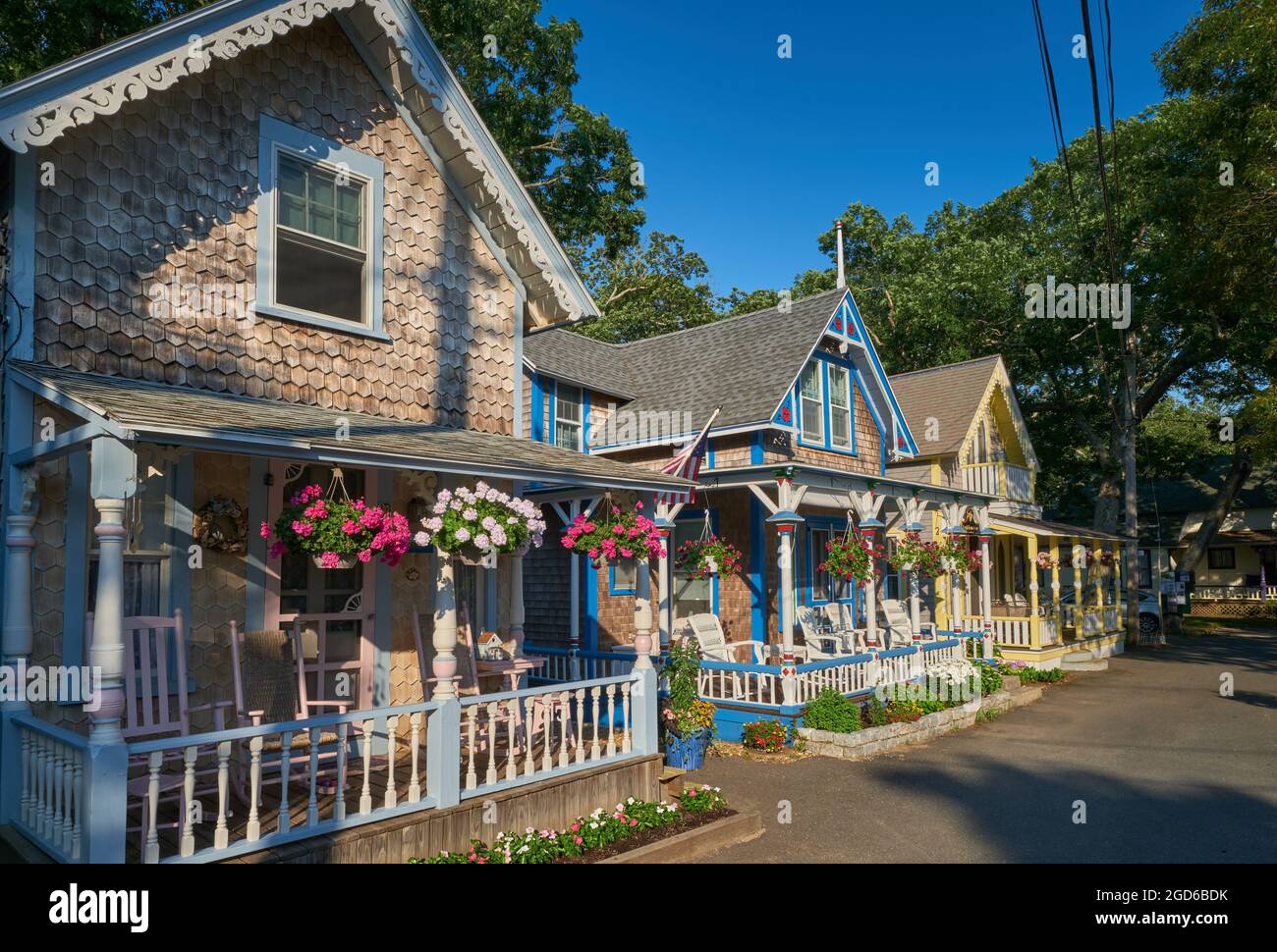 Gingerbread cottages hi-res stock photography and images - Alamy
