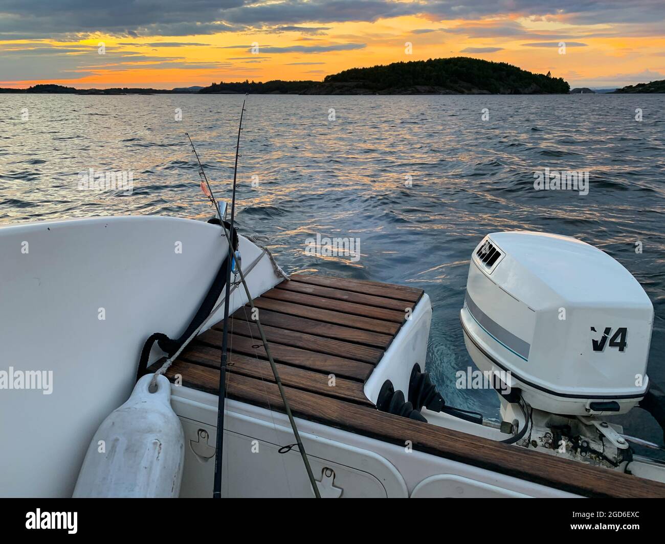 Deep sea boat hi-res stock photography and images - Alamy