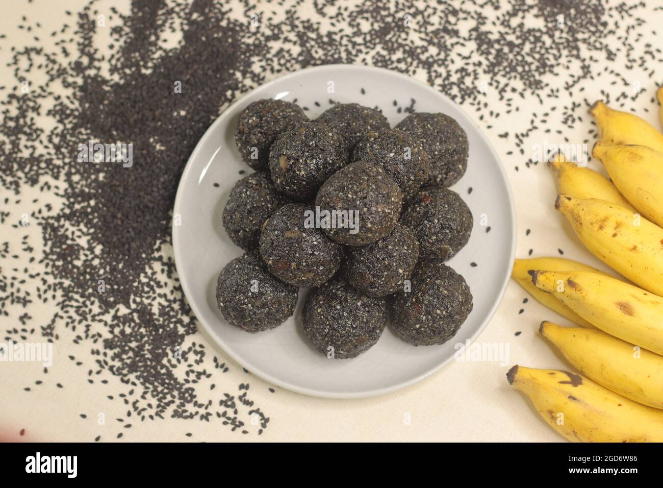 Coconut chikki hi-res stock photography and images - Alamy