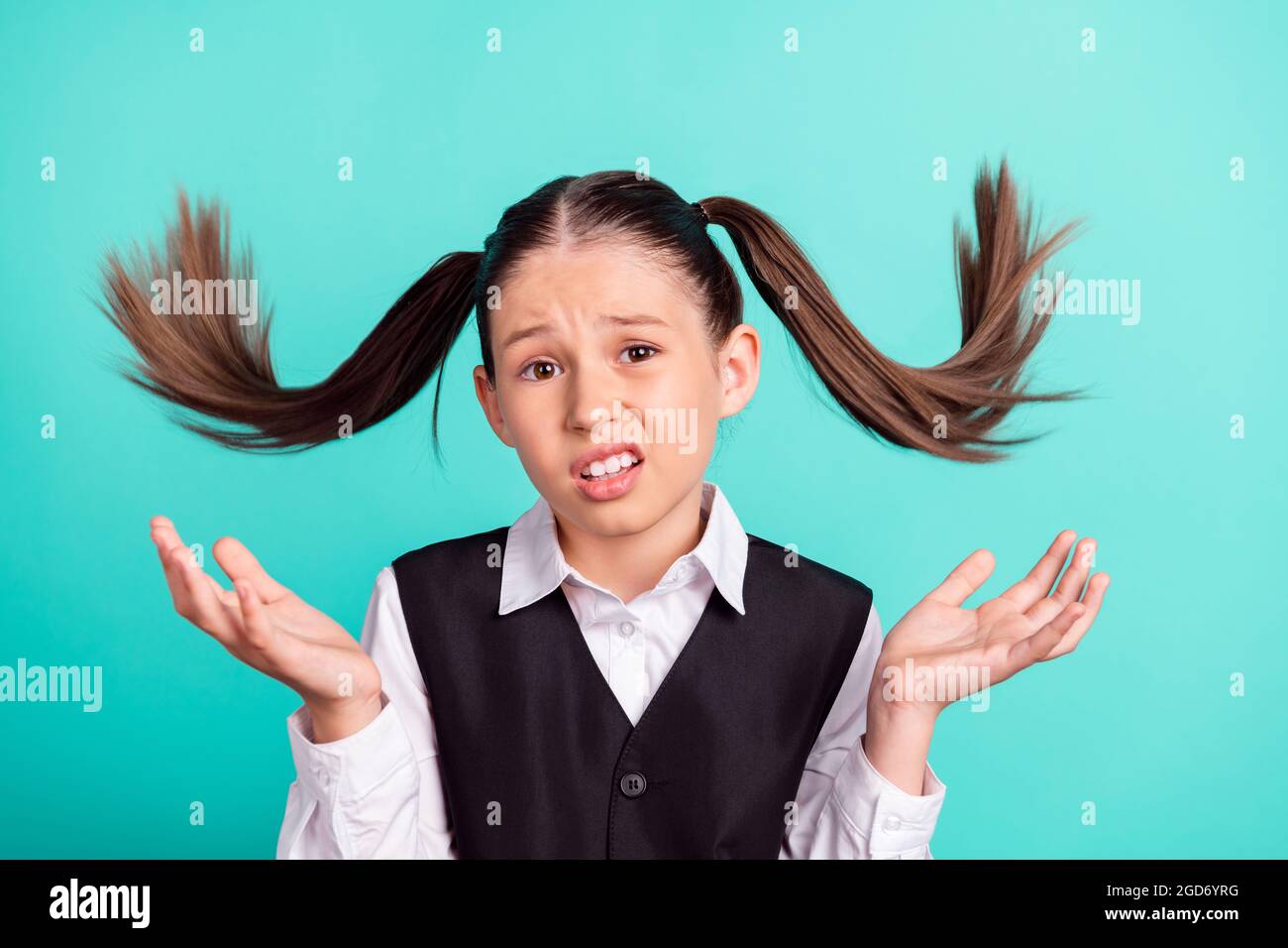 Child with disgusted face hi-res stock photography and images - Alamy