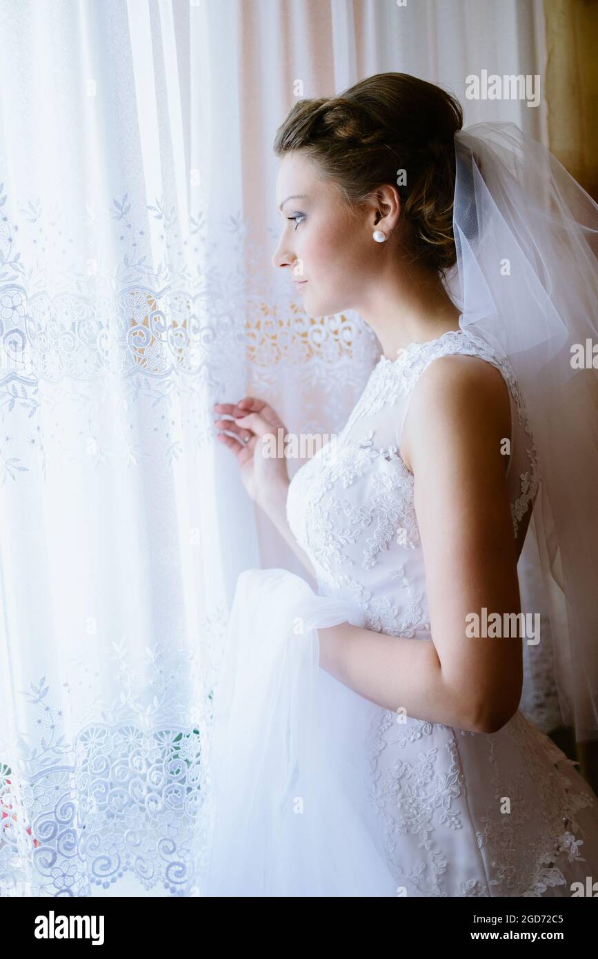 Bride waiting for her husband. Concept of happy and luxury married ...