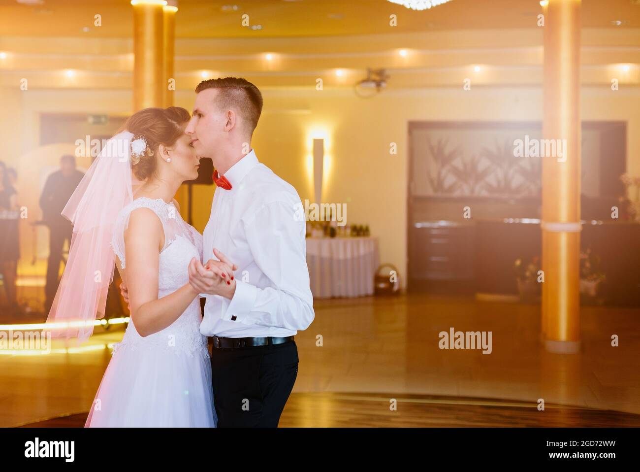 Happy just married young couple at the first wedding dance Stock Photo ...