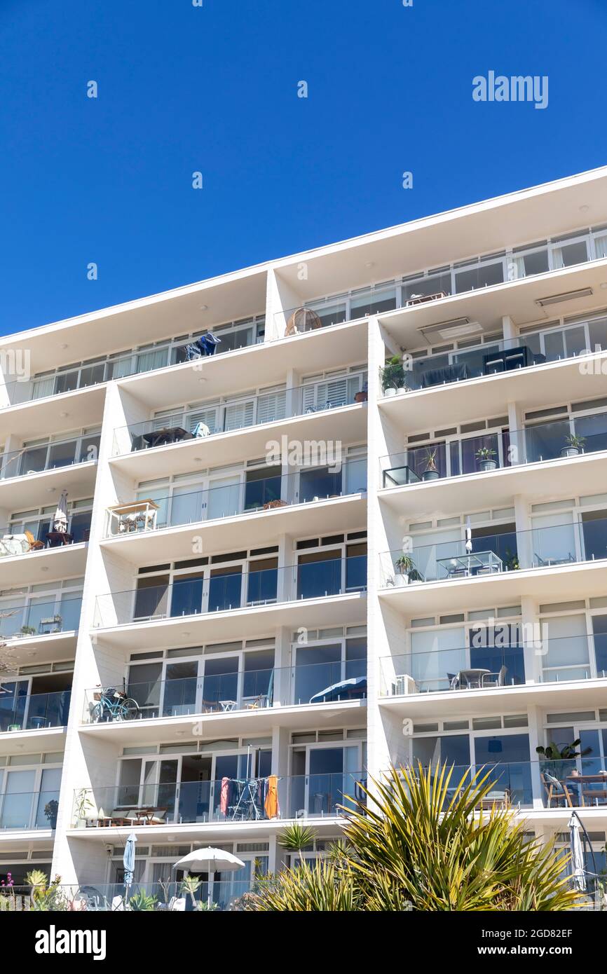 Sydney high rise apartment living with balconies and possessions,Sydney ...