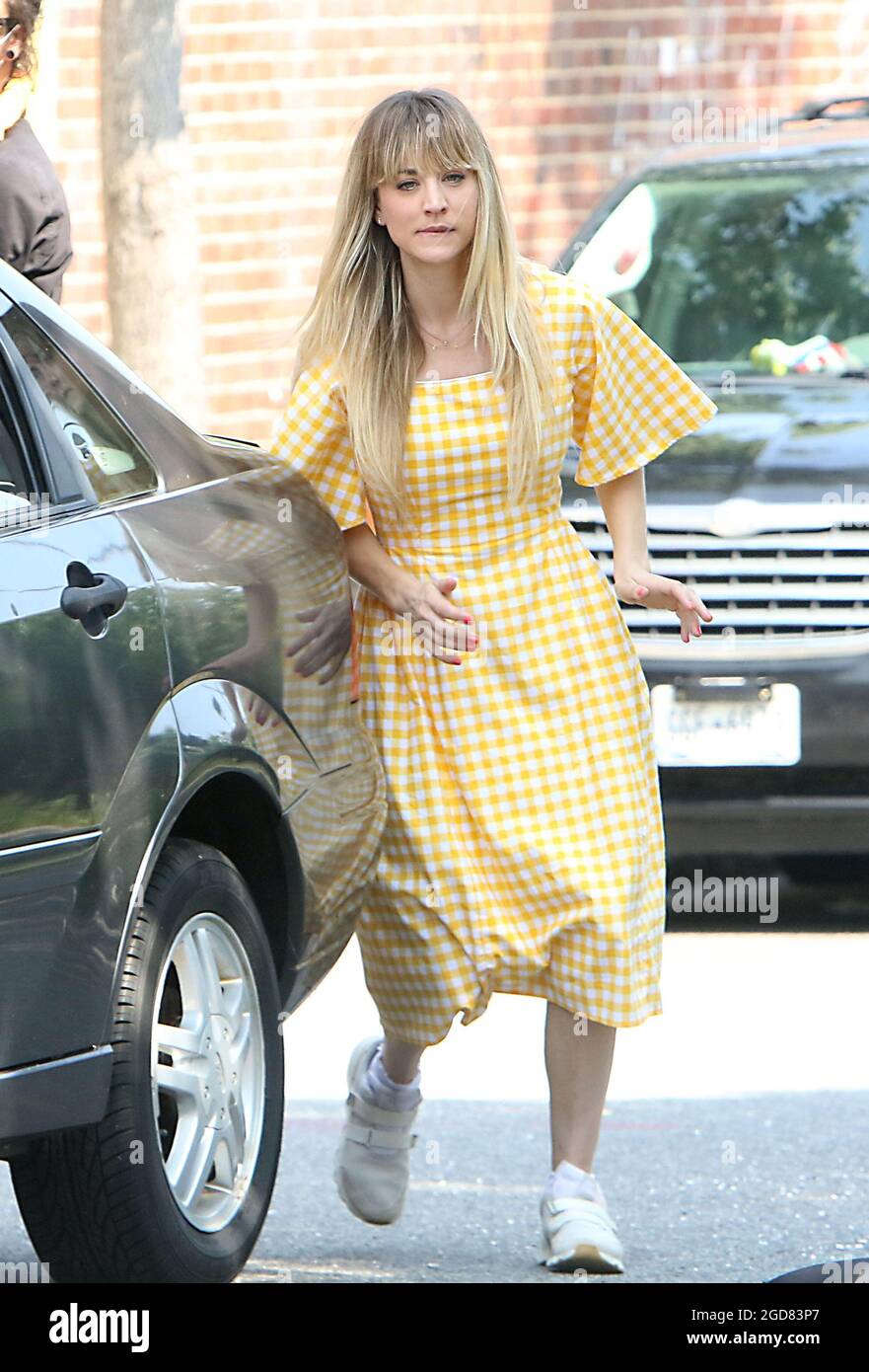 New York, NY, USA. 11th Aug, 2021. Kaley Cuoco on the set of Meet Cute ...