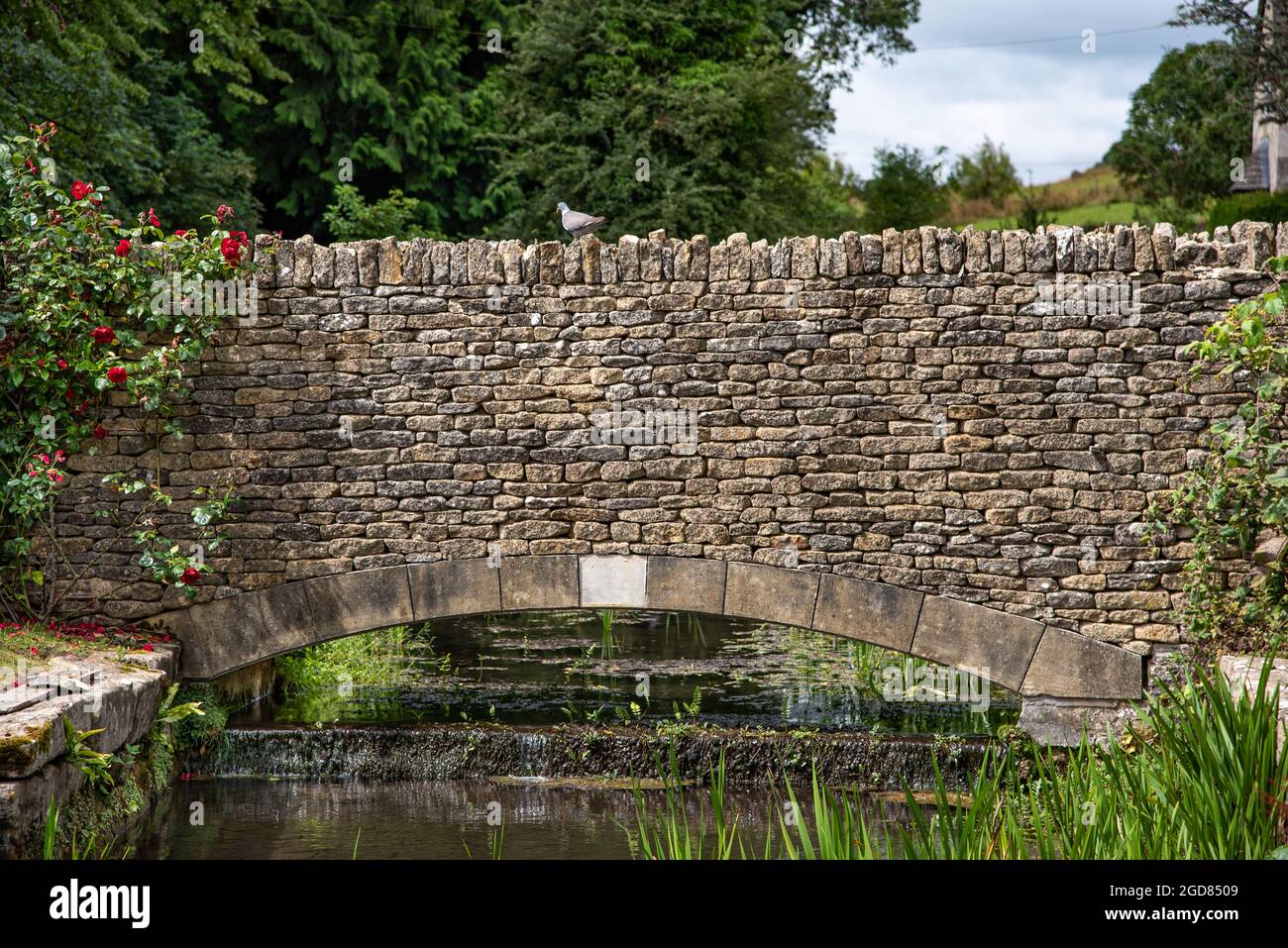 Small stone bridge across hi-res stock photography and images - Alamy