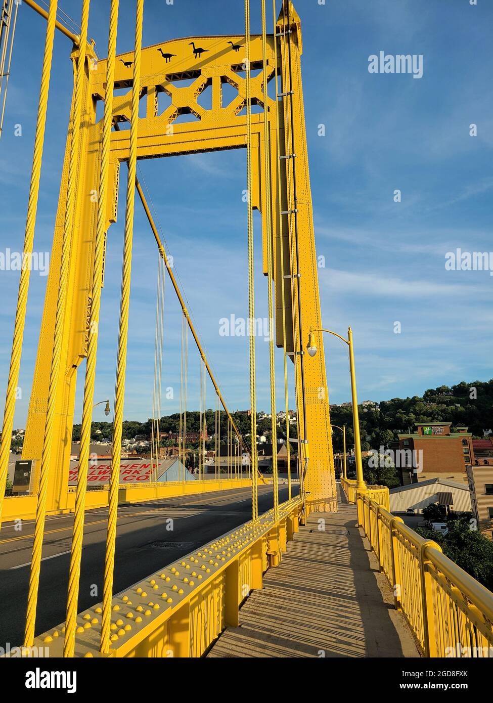 Tenth street bridge pittsburgh hi-res stock photography and images - Alamy