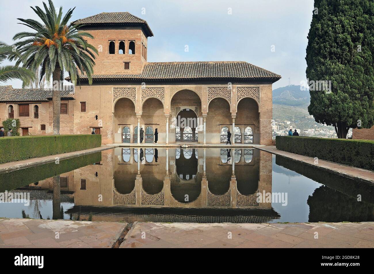El Partal Palace and Gardens, Palacio Nazaries, La Alhambra, Granada ...