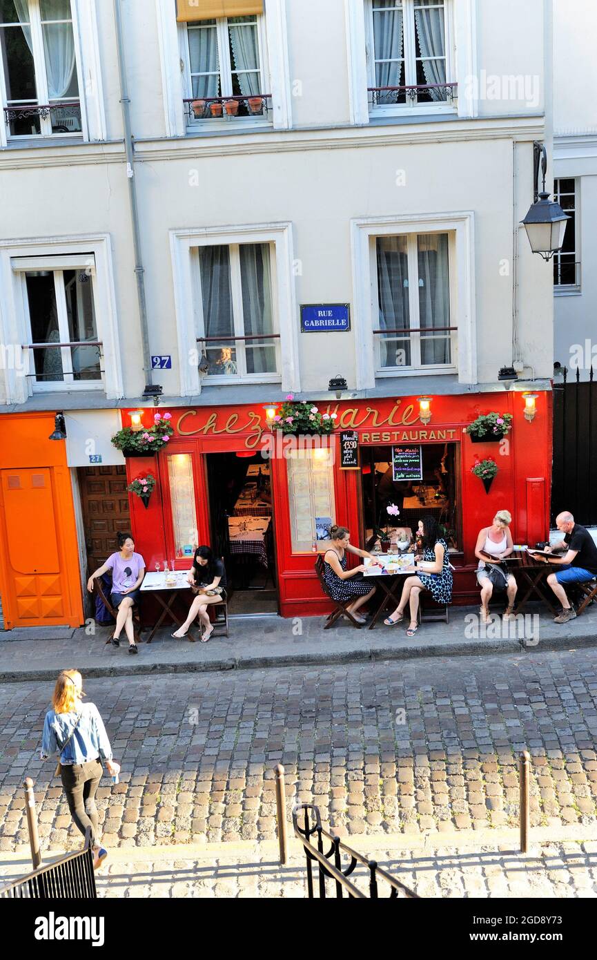 Chez marie restaurant hi-res stock photography and images - Alamy