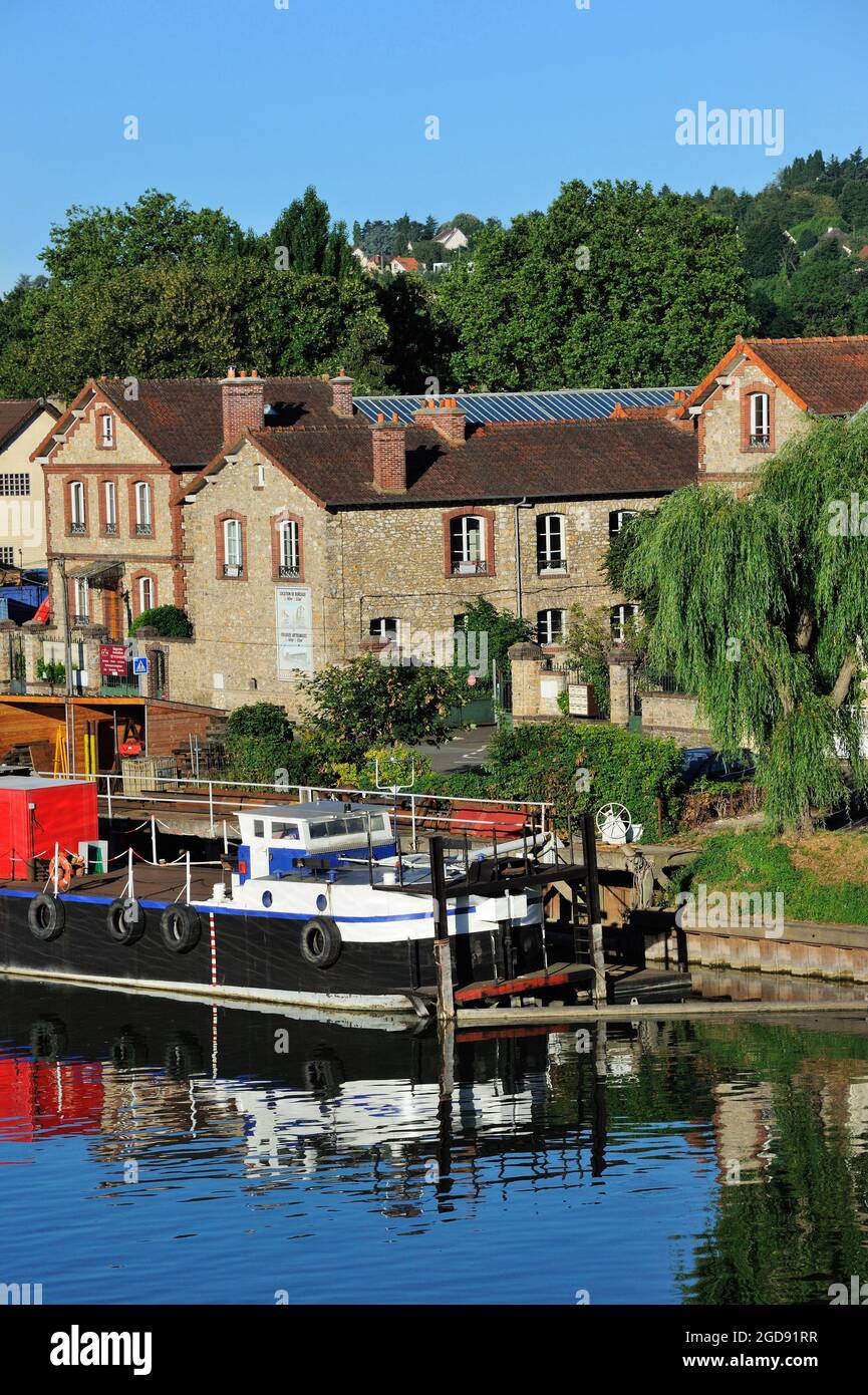 Oise river hi-res stock photography and images - Alamy