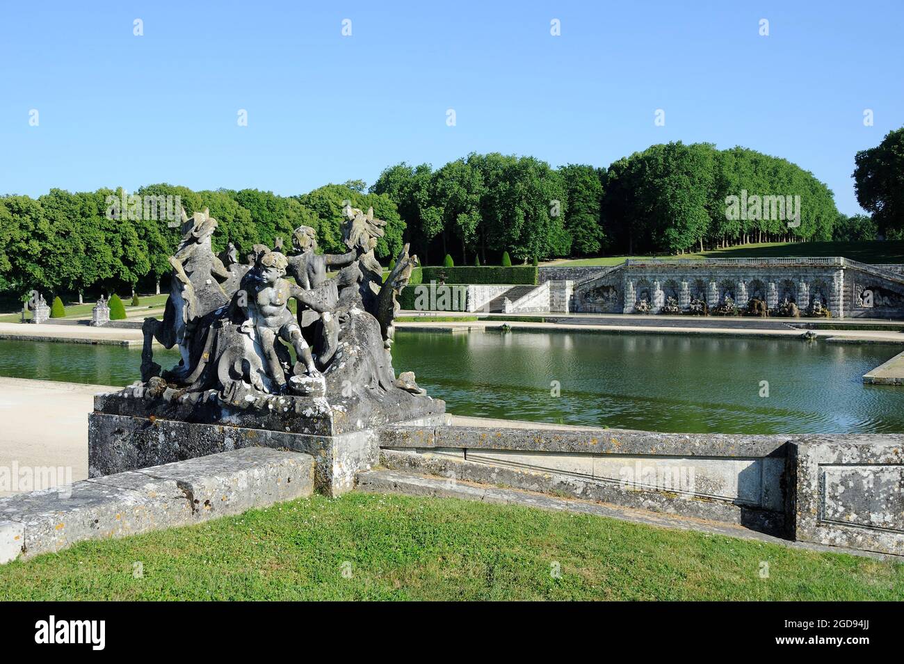 FRANCE, SEINE-ET-MARNE (77) CHATEAU DE VAUX-LE-VICOMTE, FRENCH FORMAL ...