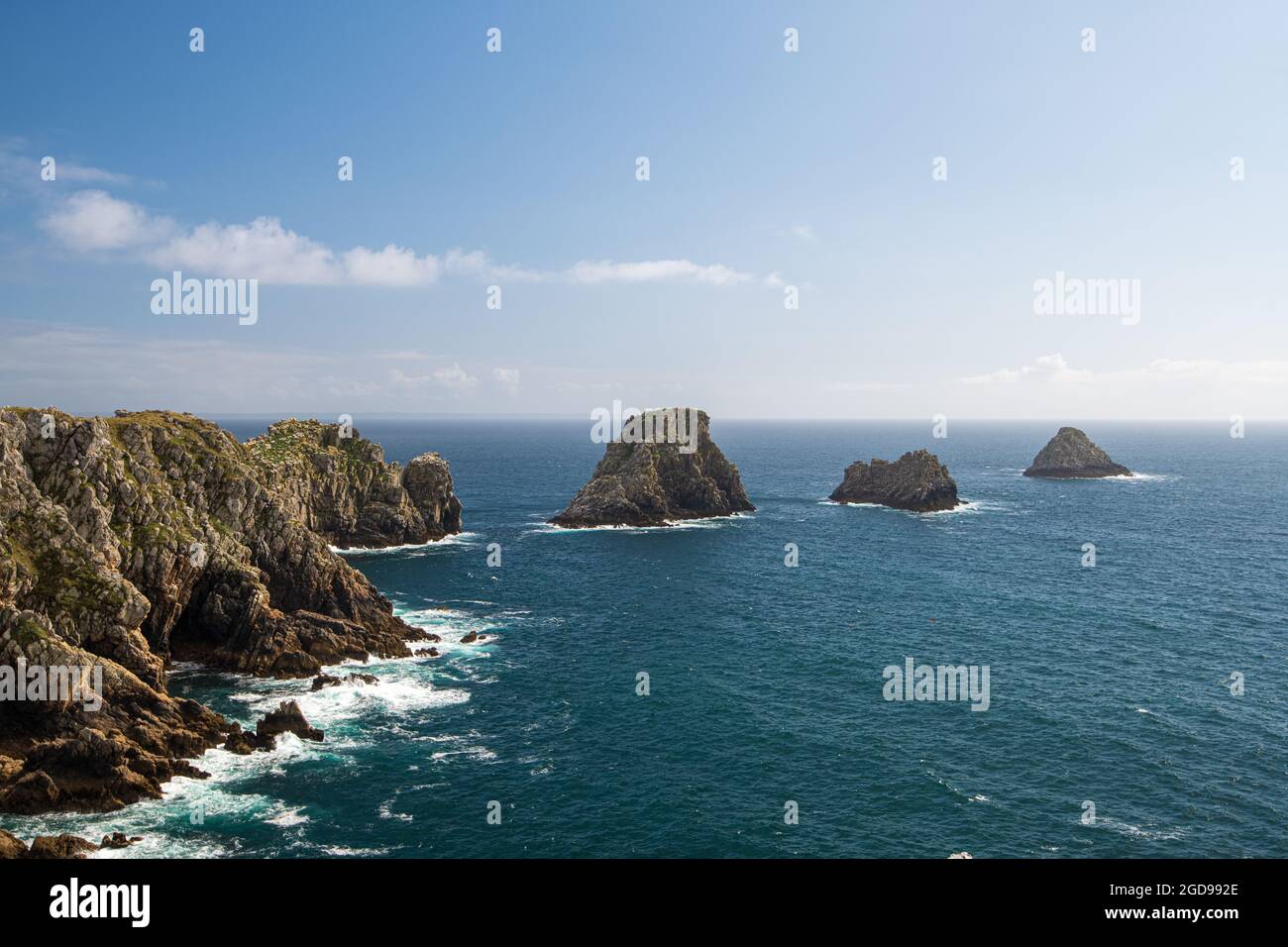 La pointe de Pen-Hir et le tas de pois dans la presqu'île de Crozon ...