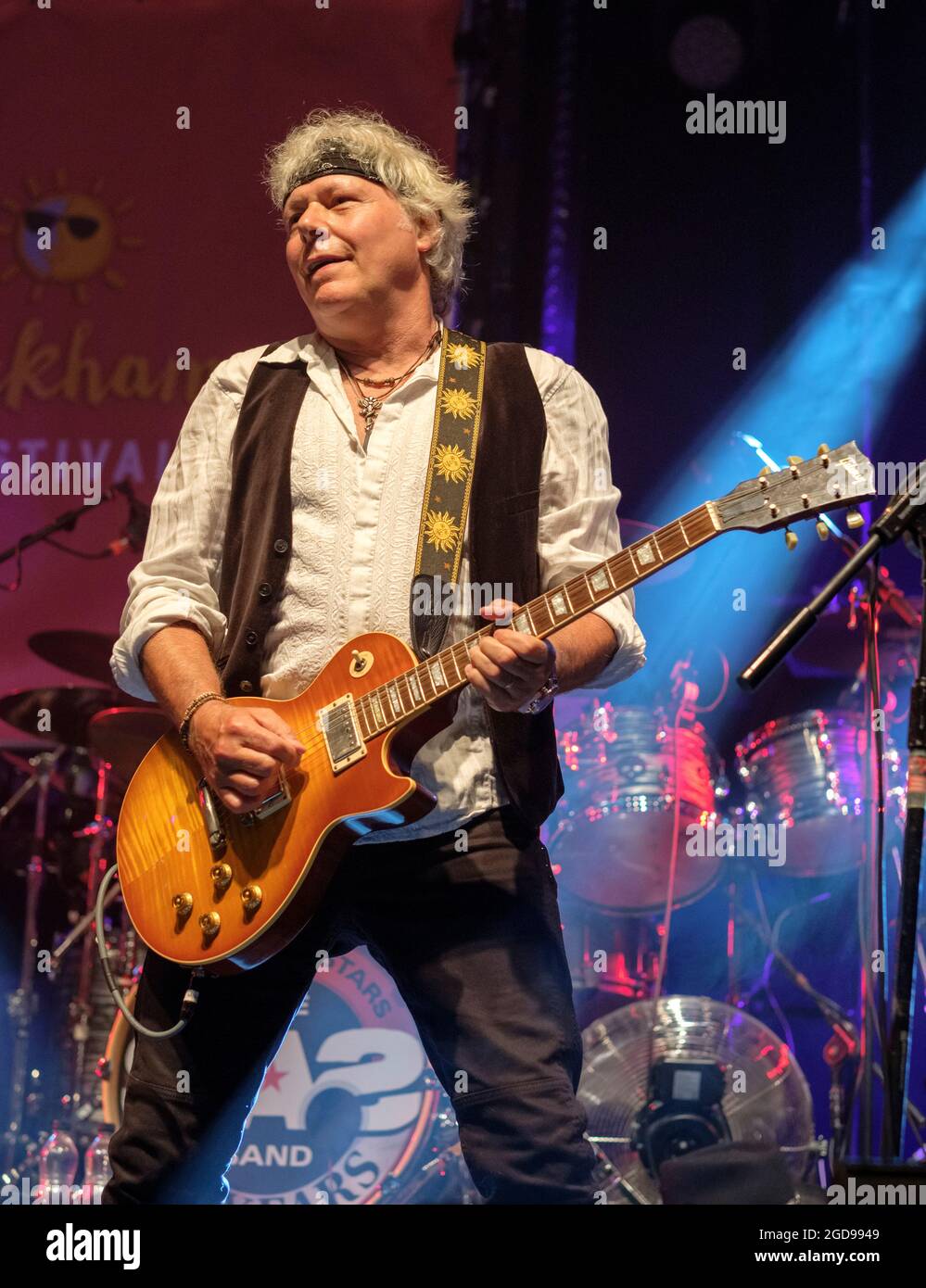 Jamie moses musician hi-res stock photography and images - Alamy